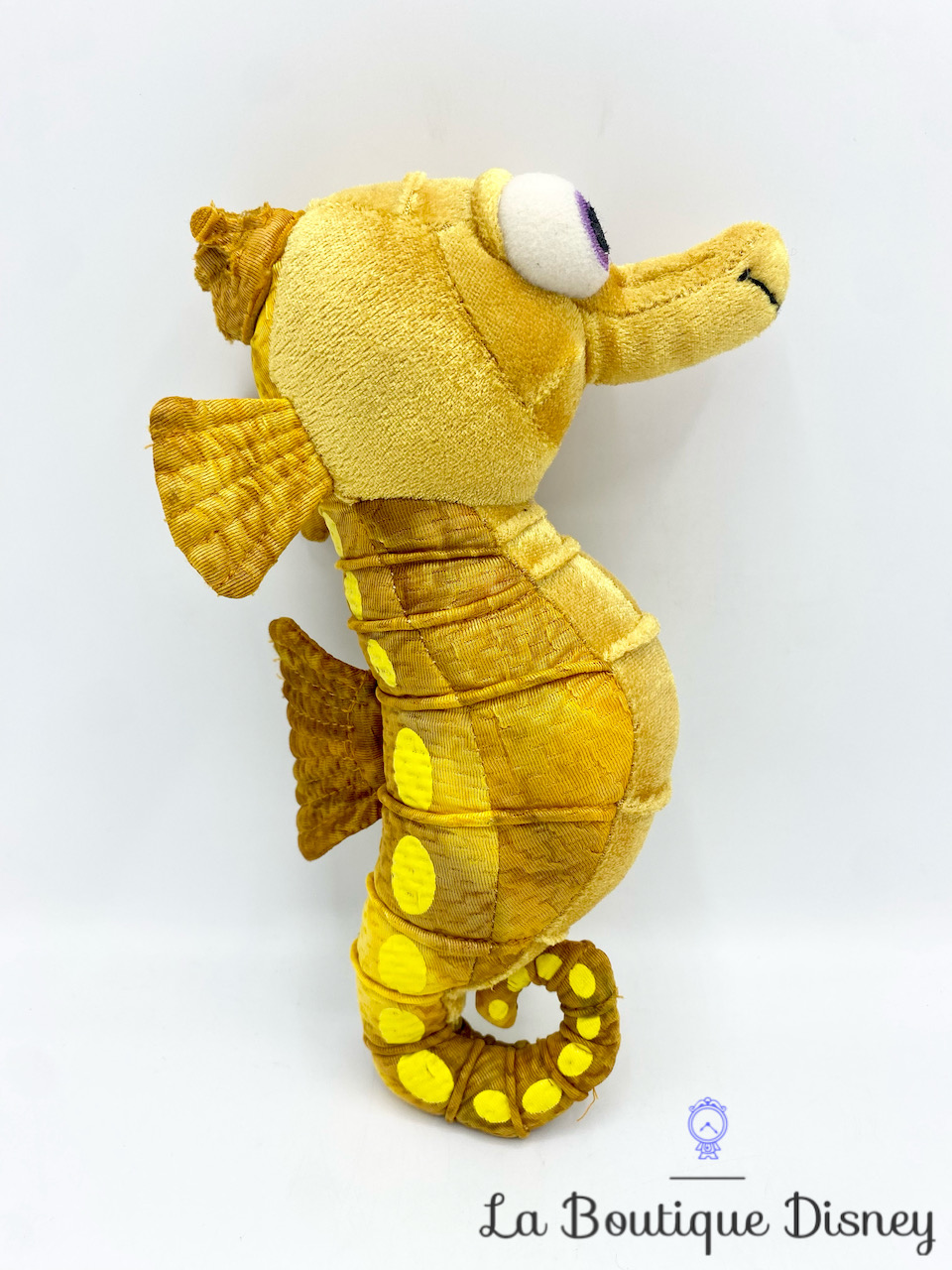 Peluche Hippo Sheldon Le monde de Némo Disney Store hippocampe jaune 24 ...