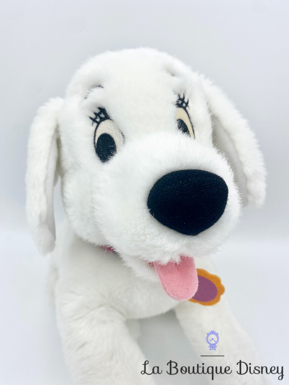 Peluche Oddball Les 101 Dalmatiens Disney Store collier rose fleur chien 30 cm - Peluches ...