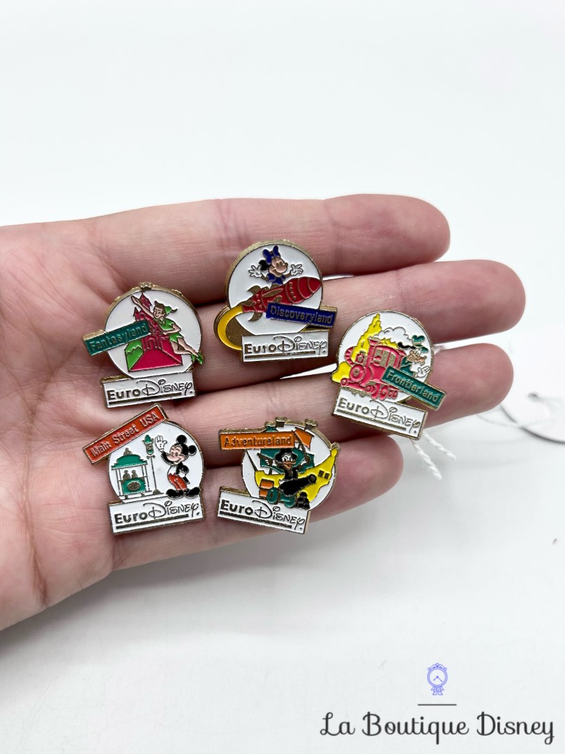 Pins Euro Disney Attractions ESSO Disneyland Paris série 76753 ...