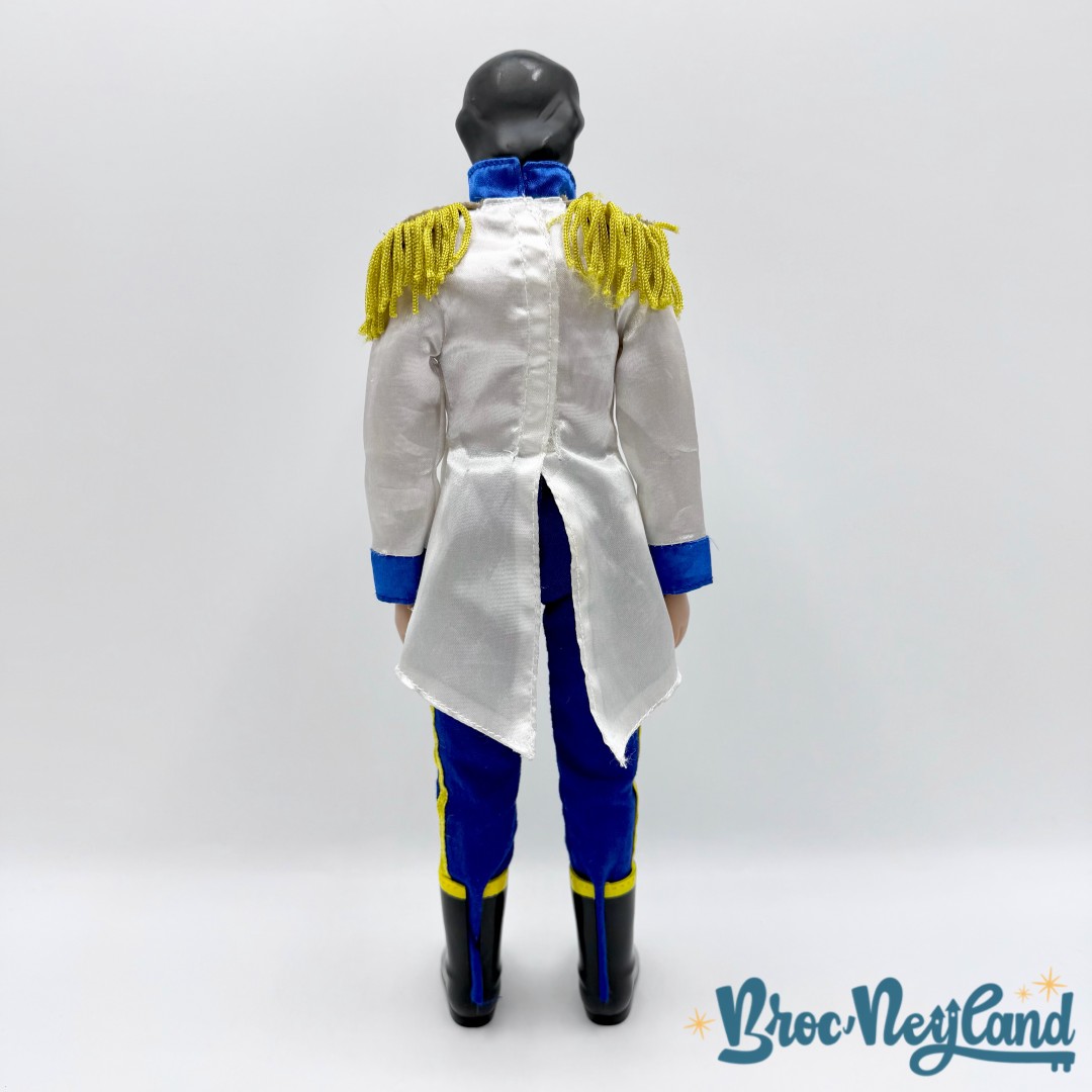 Poupée Prince Eric Disney Store 2010 La Petite Sirène mannequin mariage ...