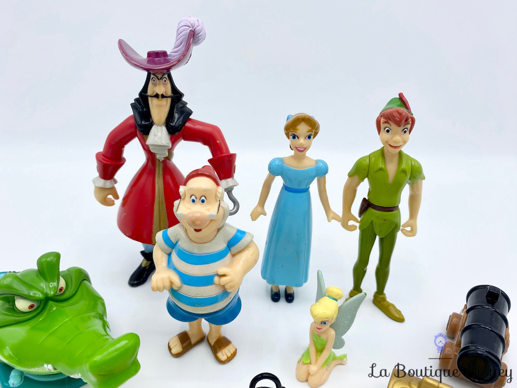 Figurines Peter Pan Play Set Disney Store Wendy Crochet Mouche ...
