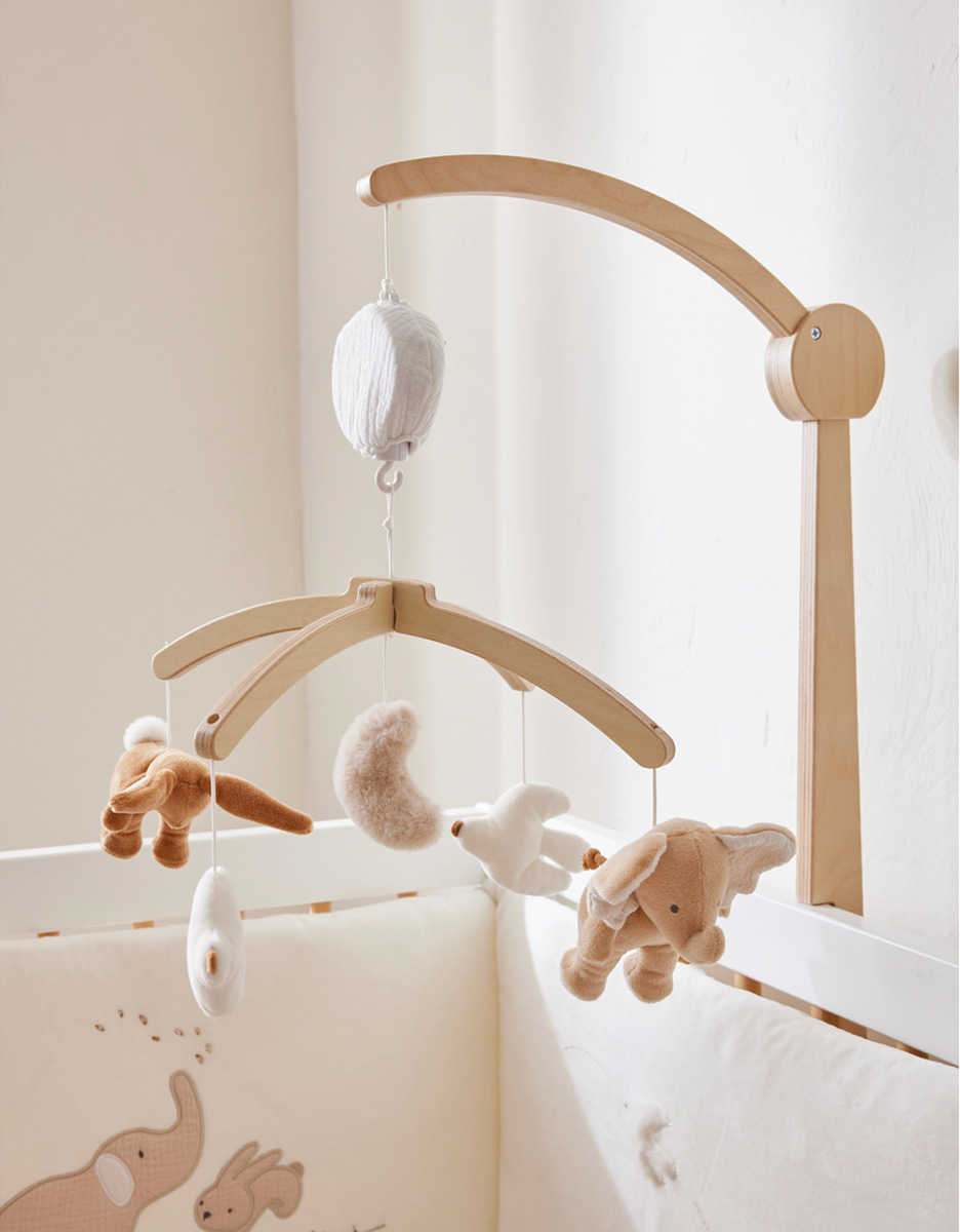 Mobile musical en bois - Bali - LISTE DE NAISSANCE/Céline et Valérian ...