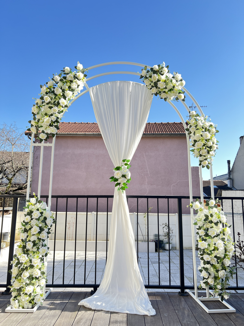 Location d'un arche avec fleurs artificielles AL3BL5B - LOCATION/Coin ...