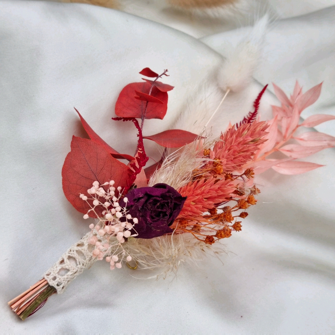 Boutonnière en fleurs stabilisées Terracotta - Mariage - Mademoiselle Flore