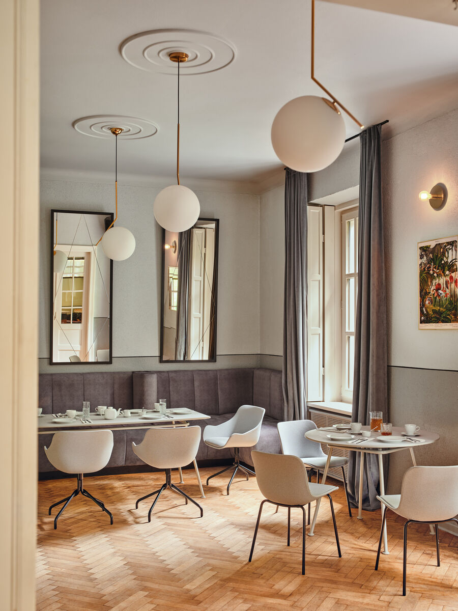 Comment aménager un coin café confortable au bureau