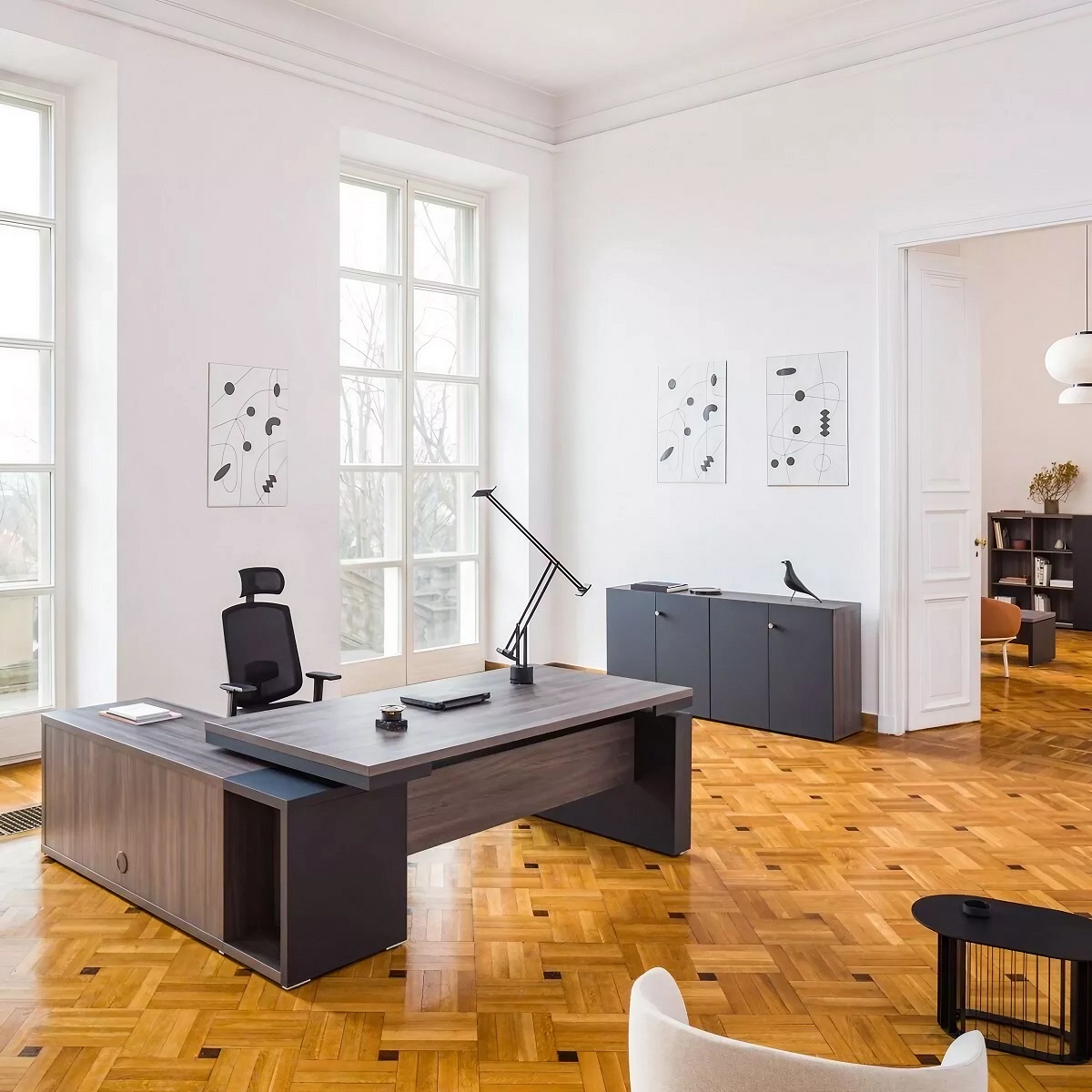 Comment Aménager et Décorer son Bureau de Direction (Guide)