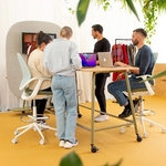 Table haute à roulettes Mobile, Robuste et Polyvalente