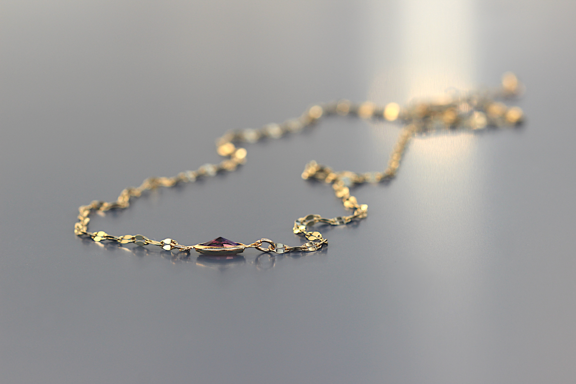 Collier Amélia en cristal taillé - Bijou minimaliste pour femmes