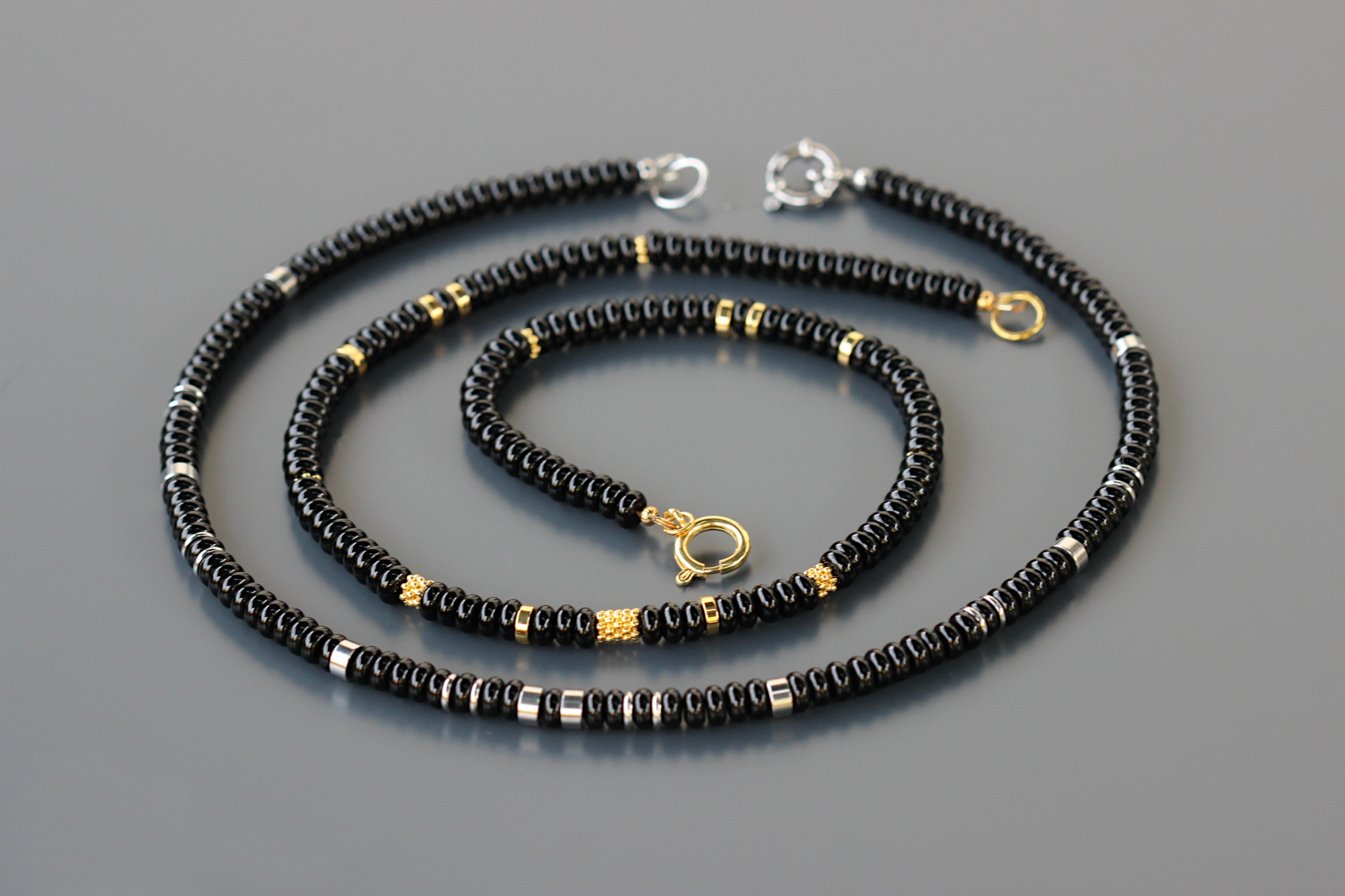 *Lilith* Onyx et Acier - COLLIERS/Pierres fines - Lilyperles