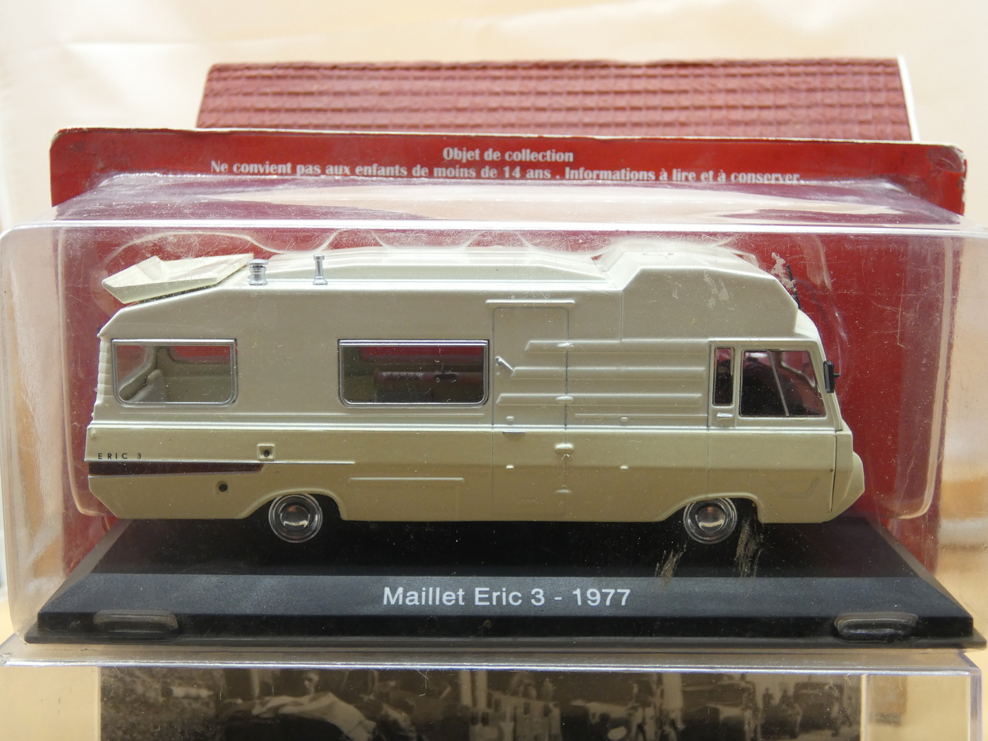 CAMPING CAR MAILLET ERIC 3 1977 1/43éme IXO NEUF BOITE ORIGINE ...