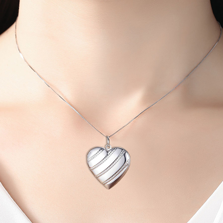 Collier coeur ouvrable insert photo à 12,90€