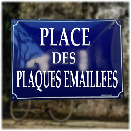 Plaques émaillées et articles de décoration en métal émaillé