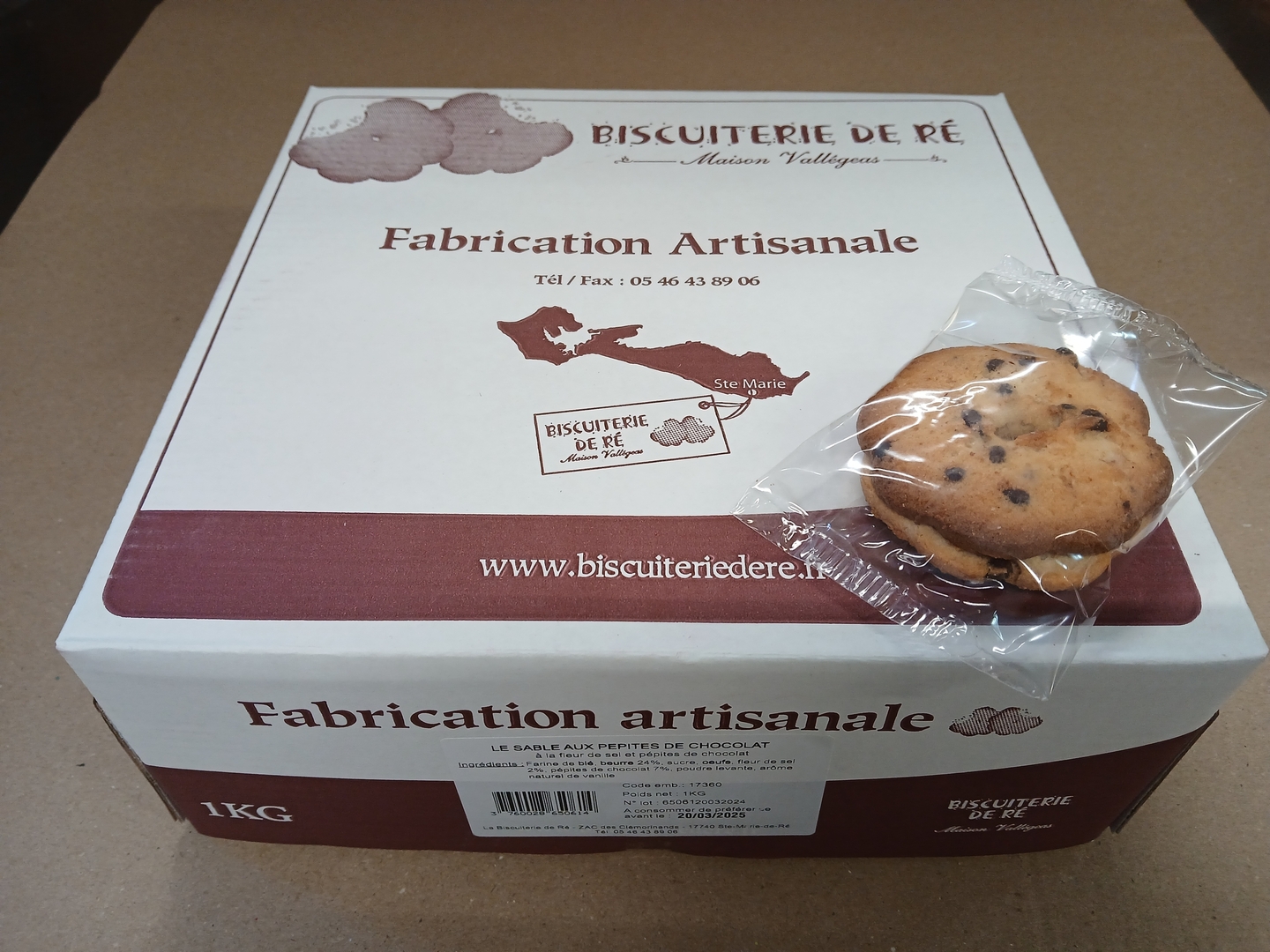 Boîte sablés aux pépites de chocolat