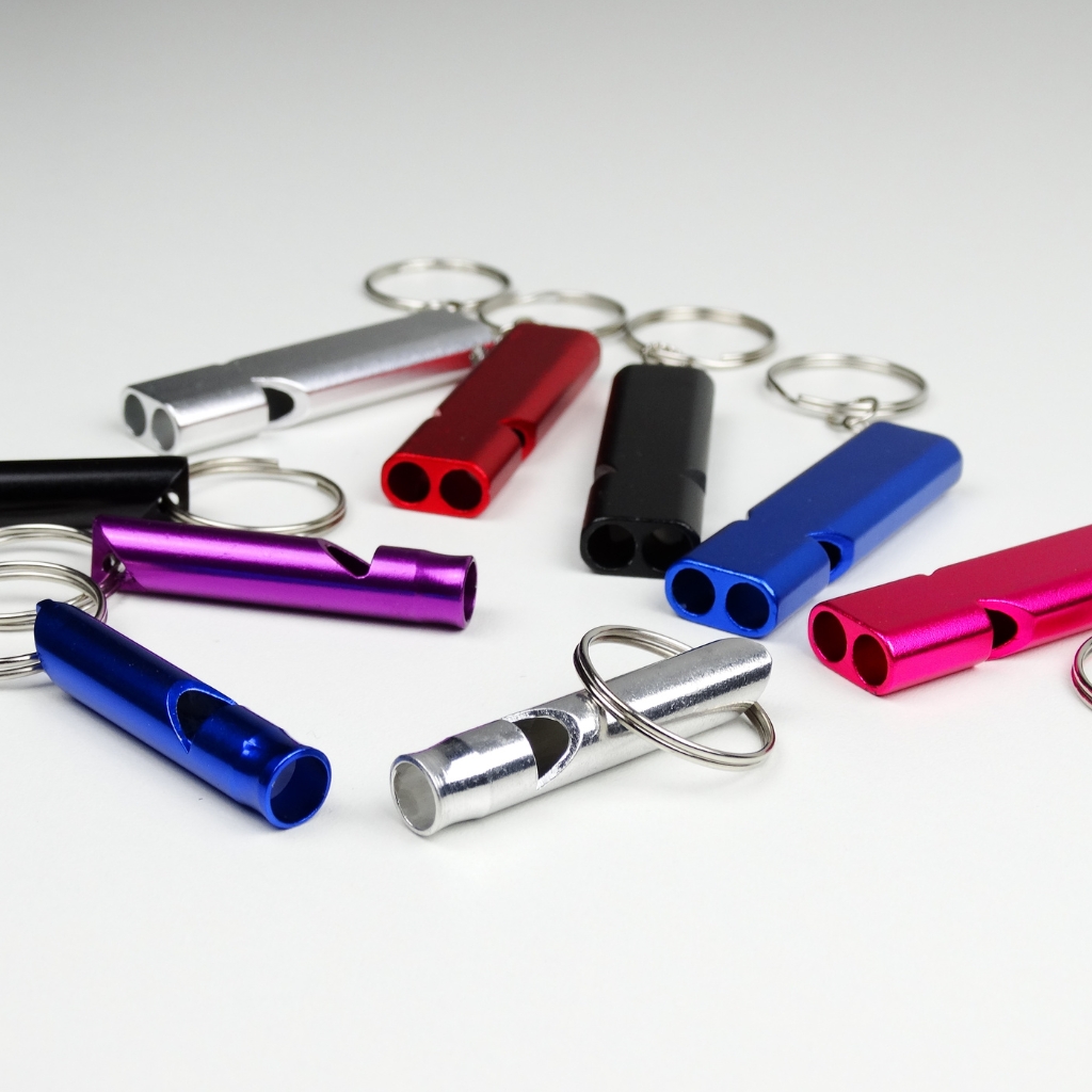 Sifflet Anti Agression Femme 130dB : Discret, Légal & Puissant