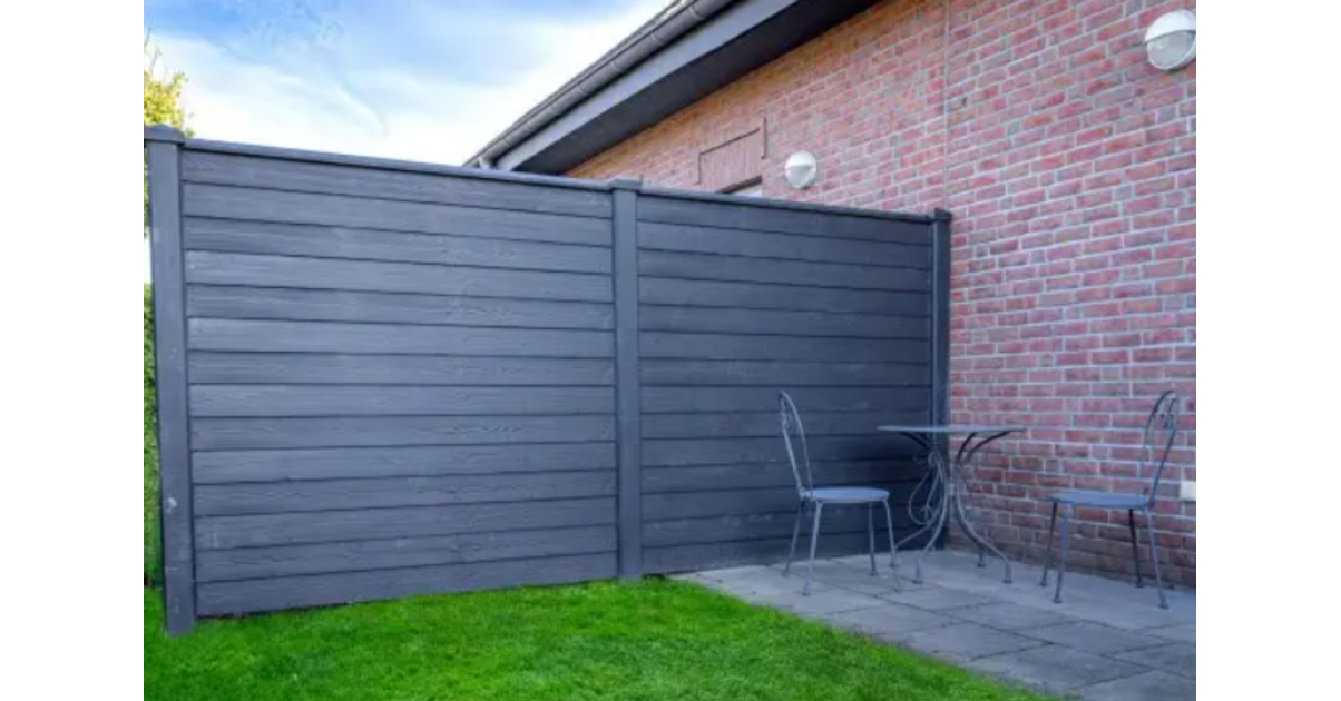 Clôture Béton Imitation Bois SEQUOIA - Esthétique et Durable