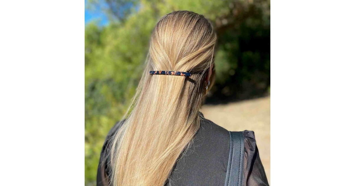 Barrette à cheveux Carmen Noire Pailletée - Barrettes Classiques FAIT ...