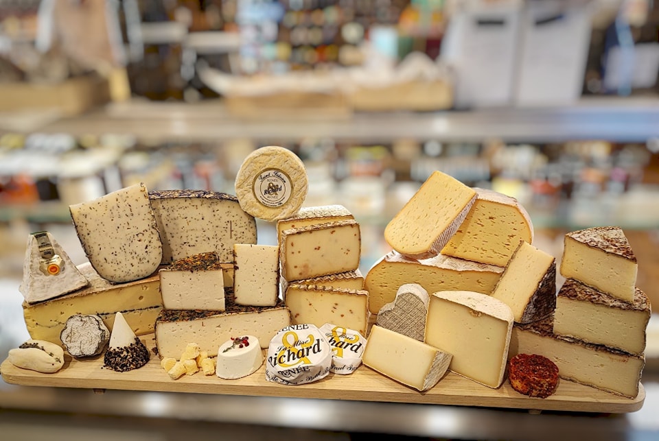 Fromages/Charcuteries - Formule Raclette - LES DELICES DE NOS REGIONS