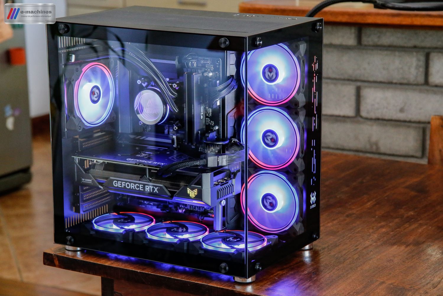 E-MACHINES M.RED Crystal Sea i5-14600KF et RTX 4070 Ti - infinytech-reunion