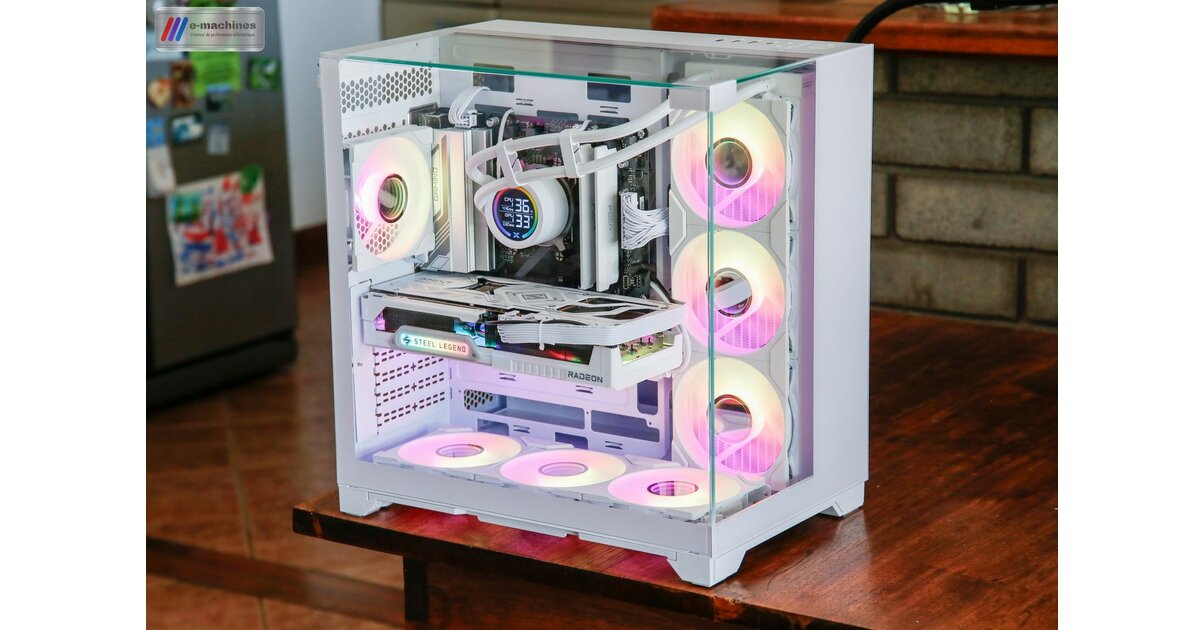 Cube MARS MC Vision Blanc Ryzen7 7700X et RX 9070 XT - infinytech-reunion