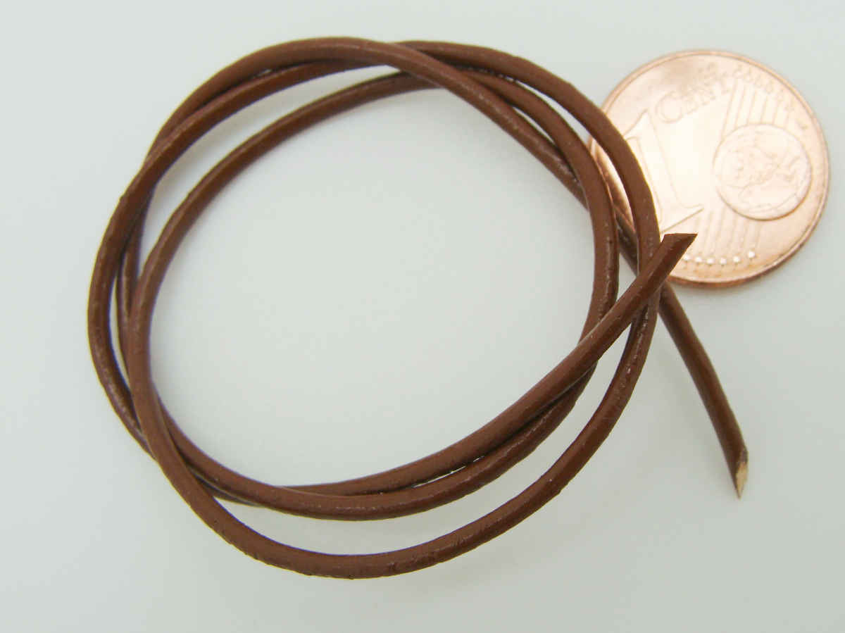 Cordon Cuir MARRON FONCE 1.5mm par 1 mètre - Cuir / Simili - FondBaie