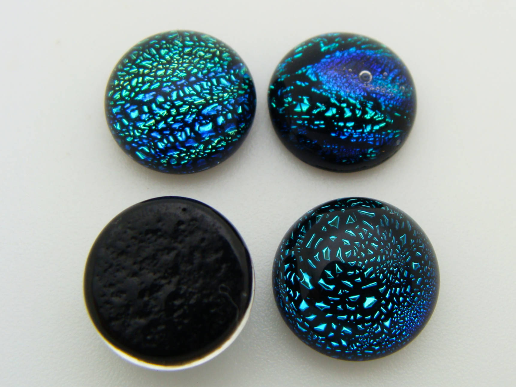 Cabochon Verre Dichroïque Rond 10mm Bleu Foncé - Cabochons verre ...