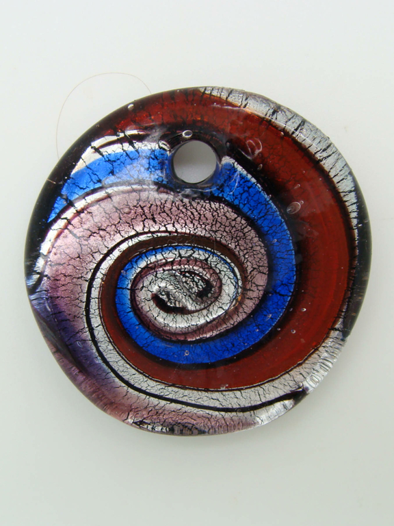Pendentif Rond twist 40mm spirale multicolore fond noir verre feuille ...