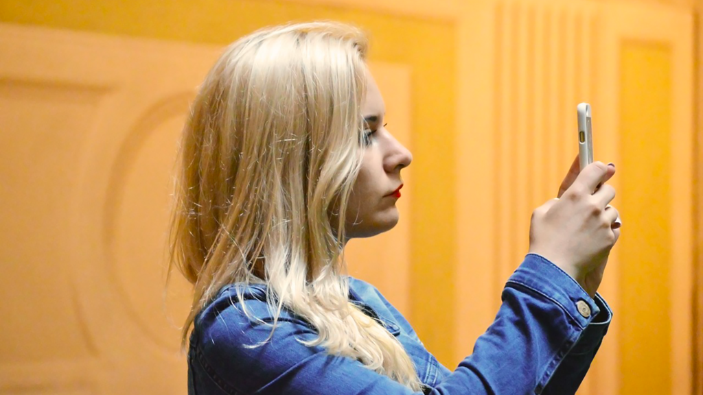 Devenir influenceur : la formation pour tester le métier d'influenceur