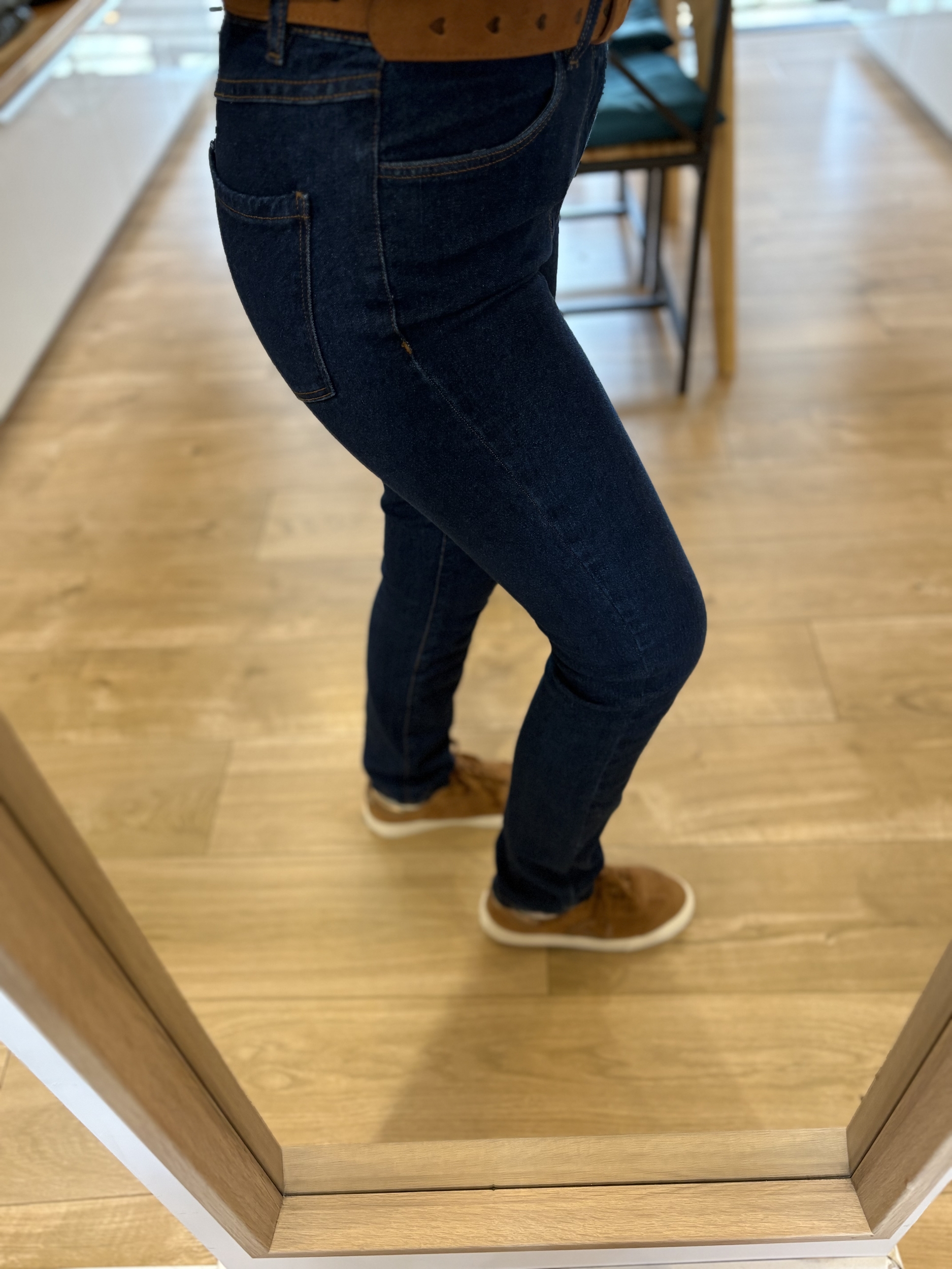 I.Code : Mode féminine branchée et sexy - Nouvelles collections sur Boutique-Lora.com