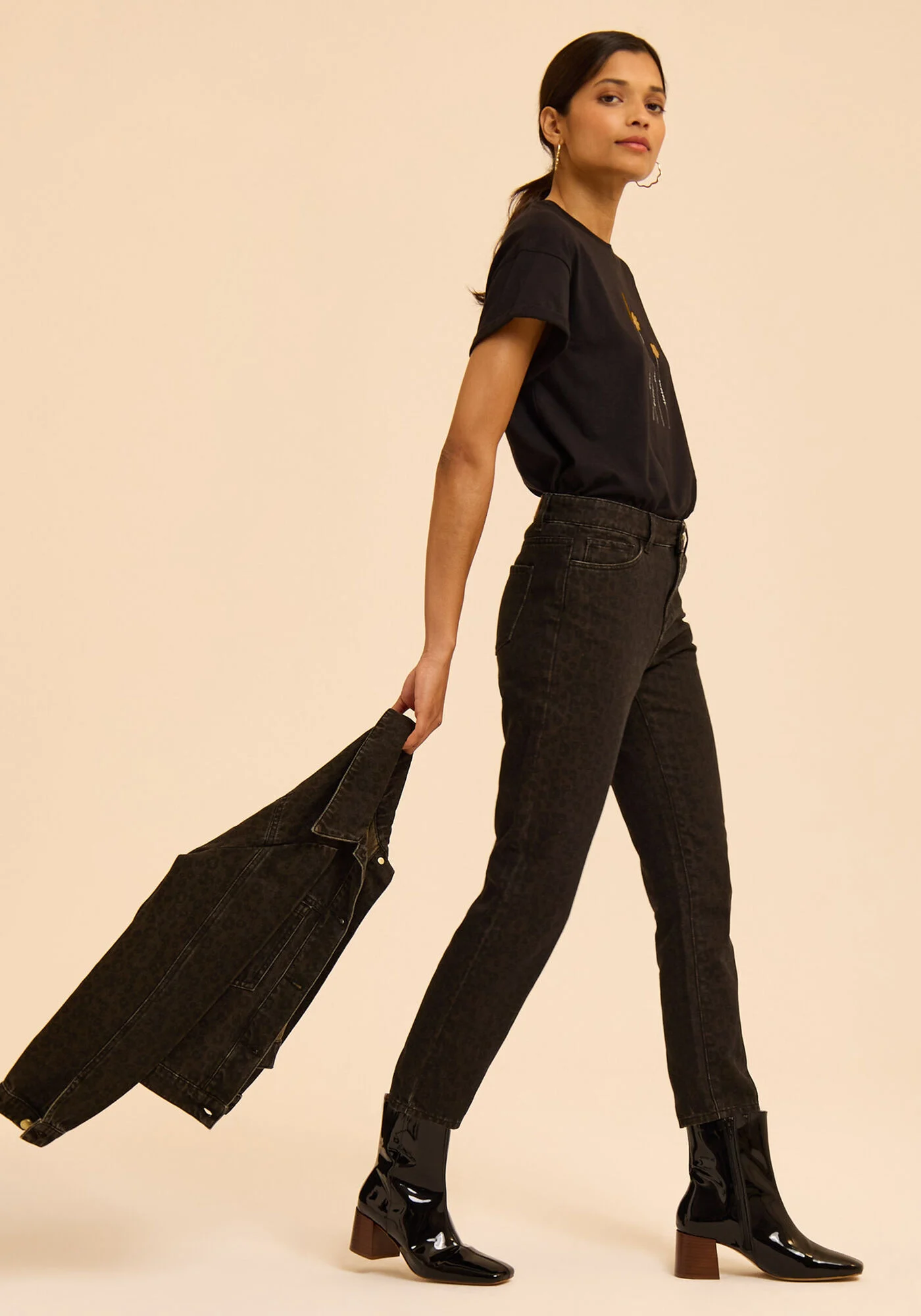 I.Code : Mode féminine branchée et sexy - Nouvelles collections sur Boutique-Lora.com