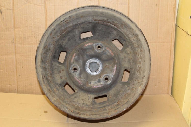 jante tole FERGAT 450B x 13, 110 x 3 RENAULT 4 L, 5 TL 1974 - RENAULT ...
