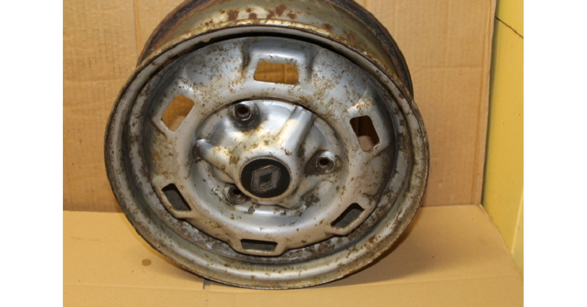 jante tole FERGAT 450B x 13, 110 x 3 RENAULT 4 L, 5 TL 1974 - RENAULT ...
