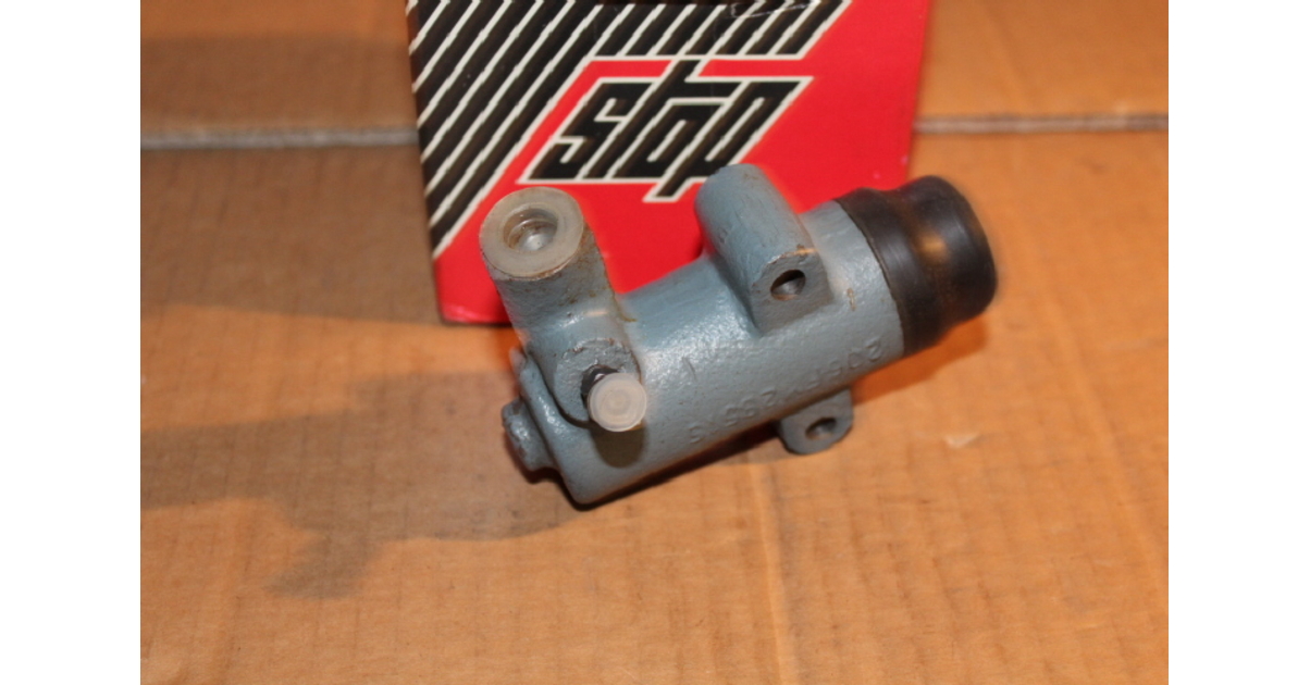 récepteur hydraulique d'embrayage neuf d'origine 5220600 PEUGEOT 504 ...