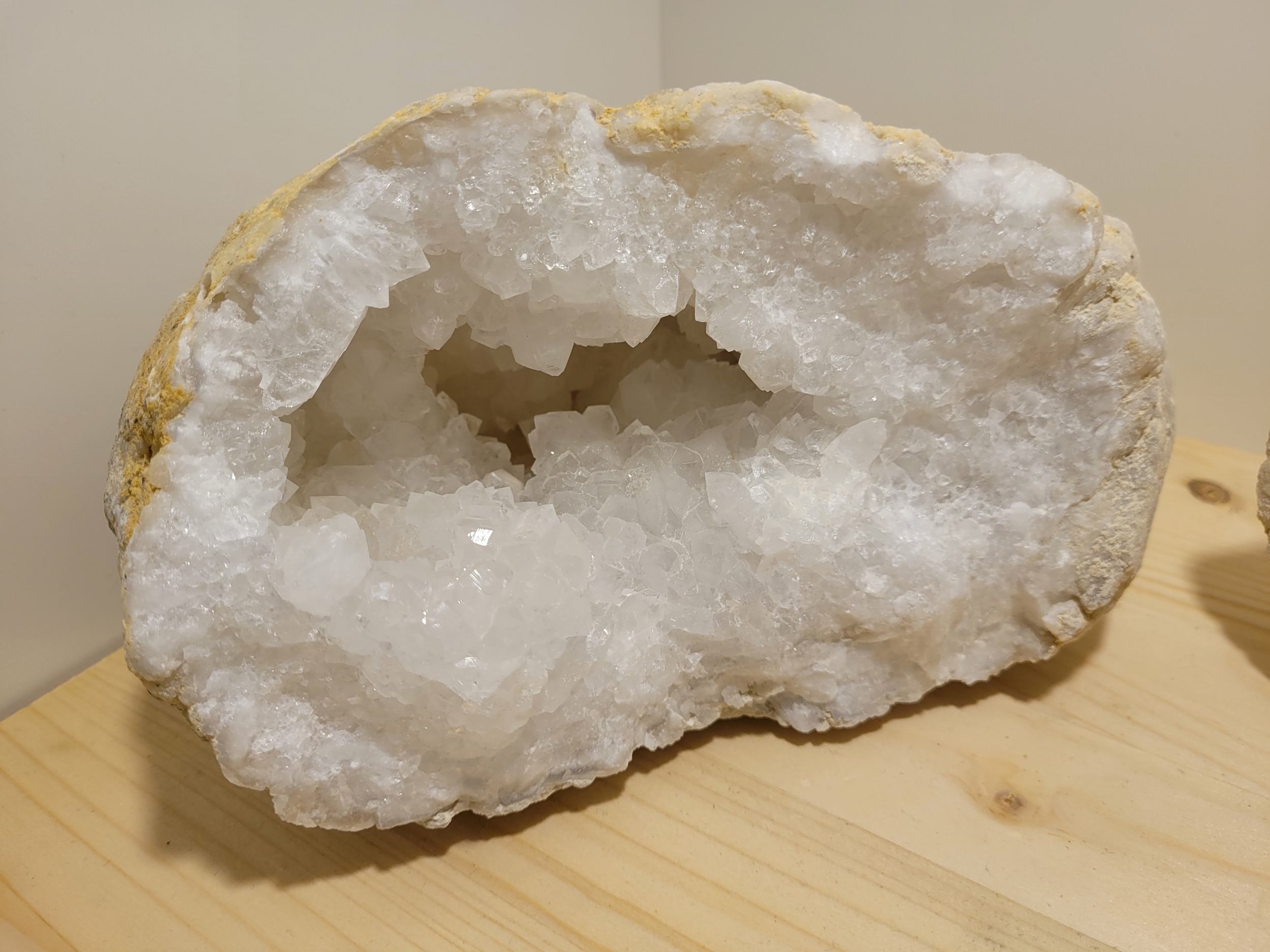 Géode de cristal de roche taille XXL - Bijoux et accessoires/Pierres ...