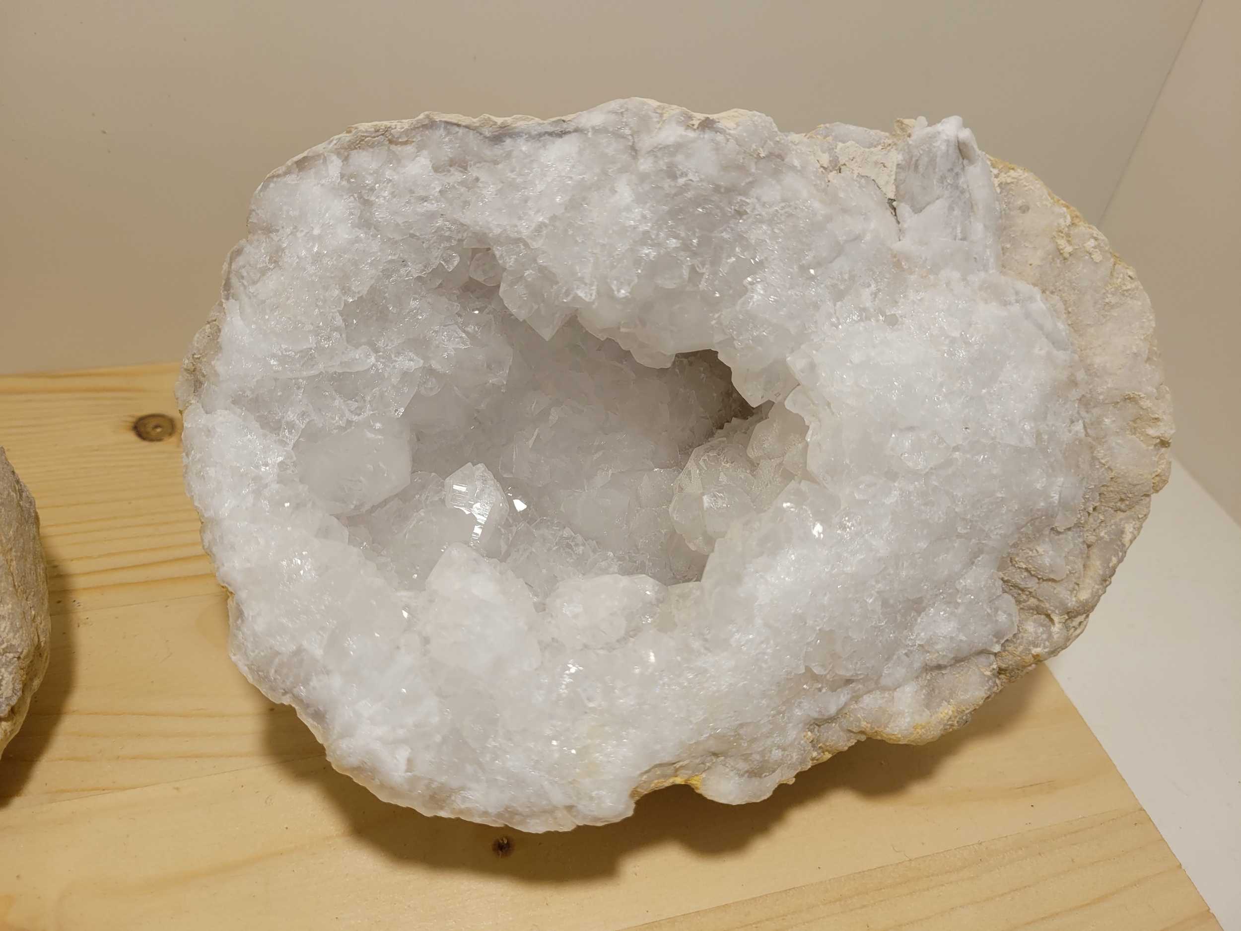 Géode de cristal de roche taille XXL - Bijoux et accessoires/Pierres ...