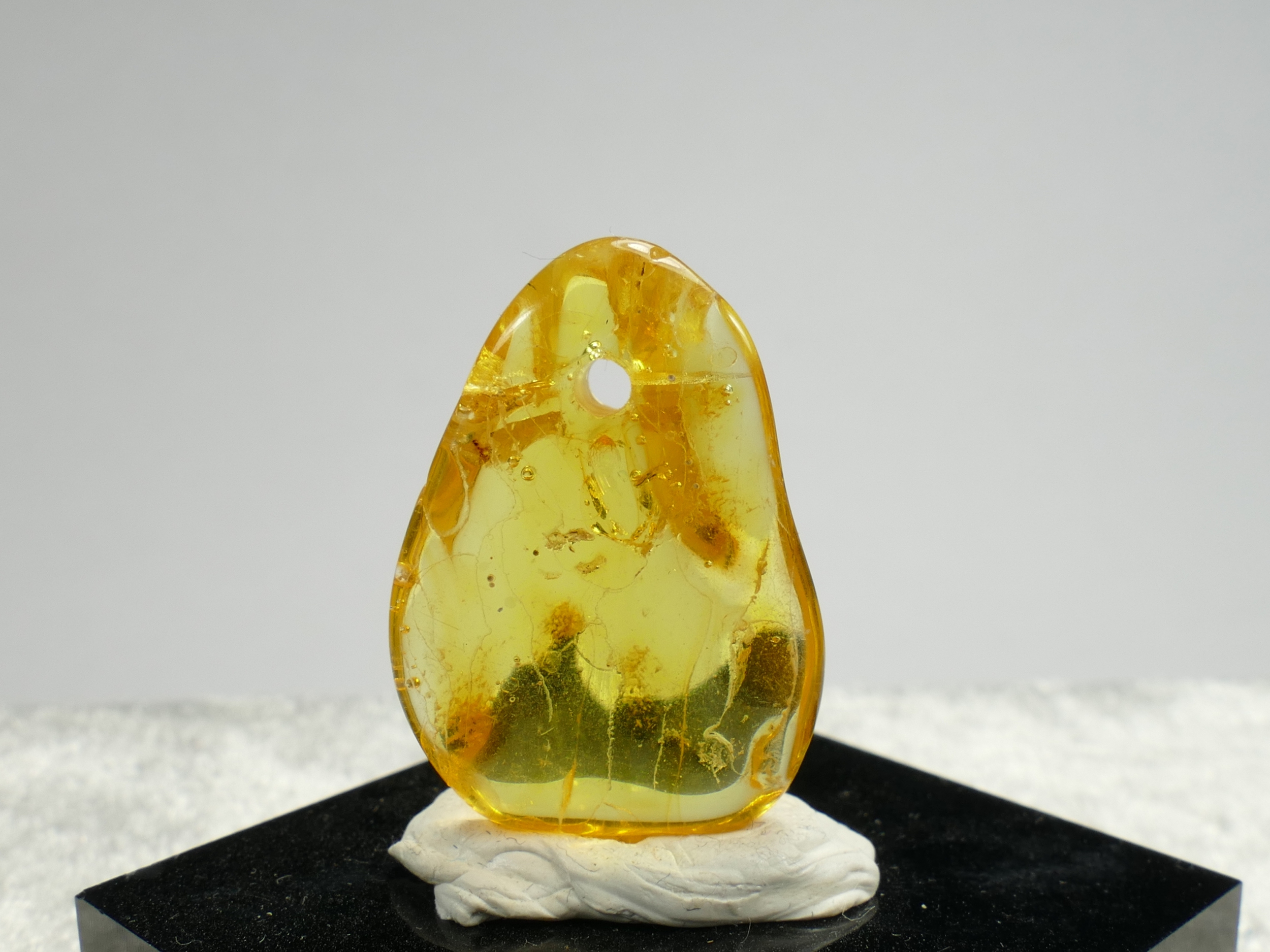 Boutique perle d'Ambre natif naturel - Gemmes Aventures