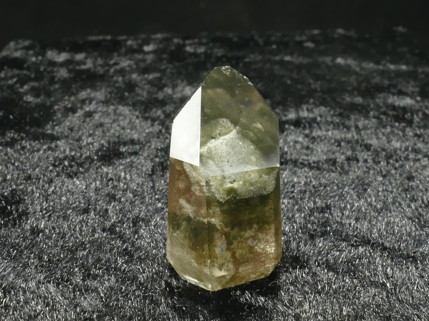 Quartz paysage 24mm inclusion chlorite Lodolite Gemmes Aventures