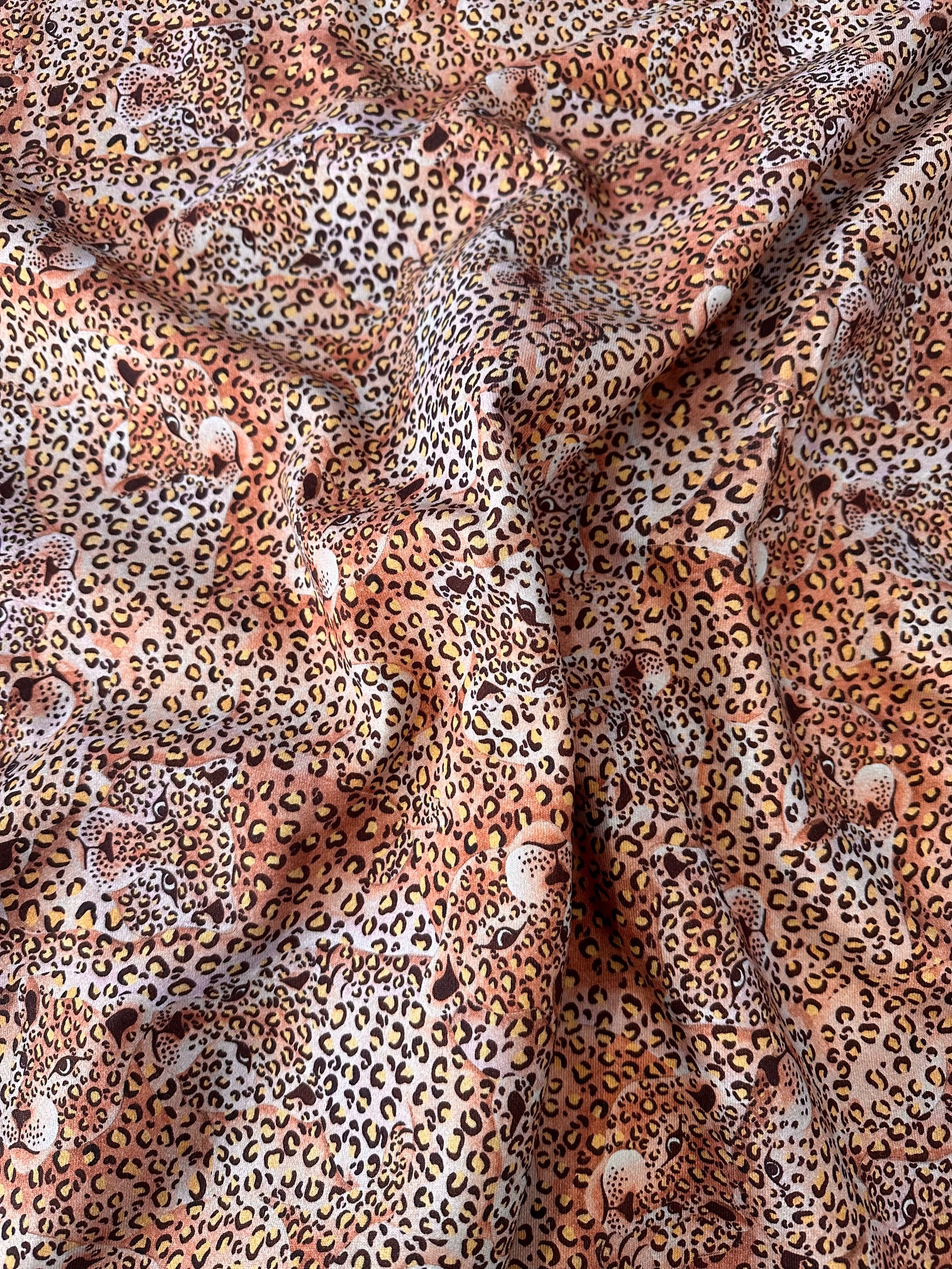 COUPON de Liberty French Terry Leopard Camo corail coloris A 1m60 x 150 ...