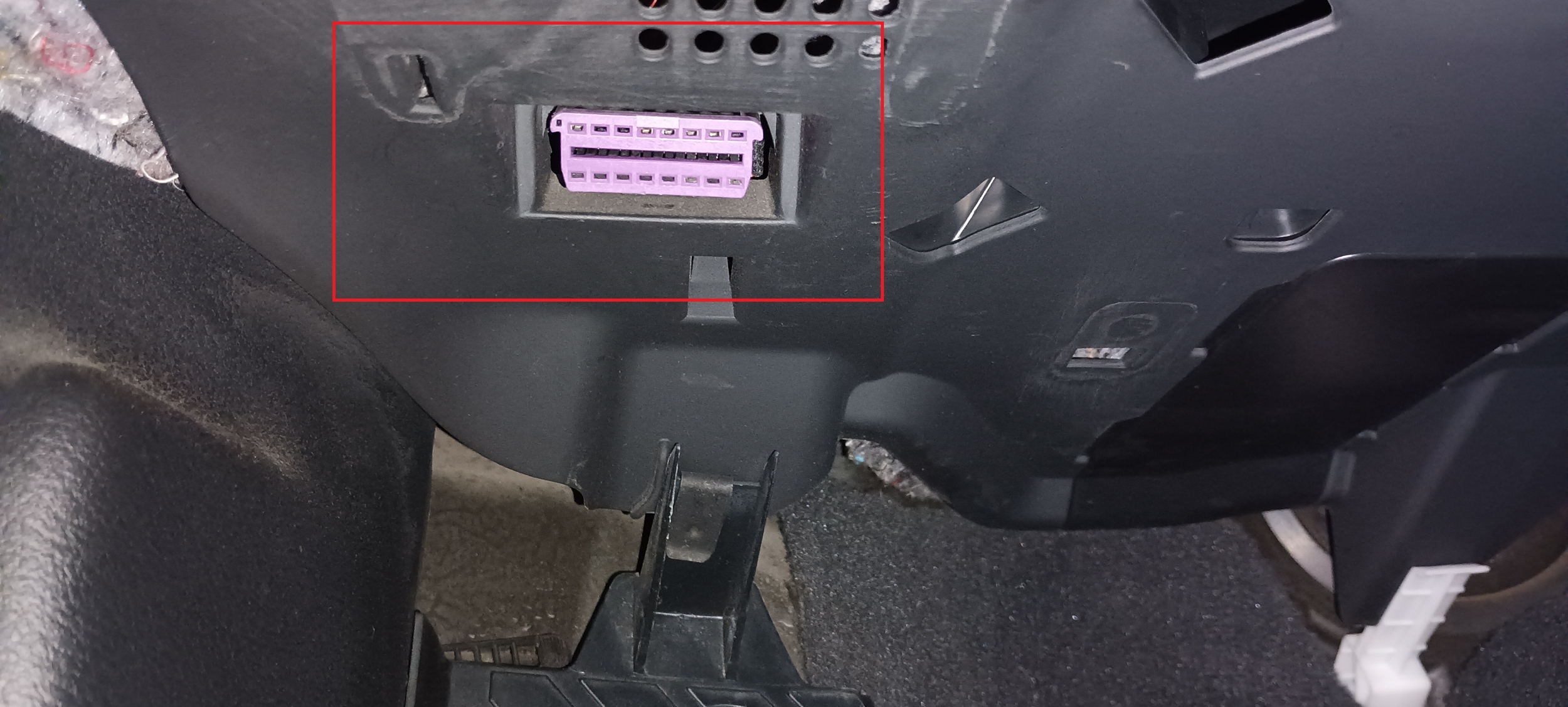 Comment trouver la prise OBD2 sur votre véhicule Audi A6