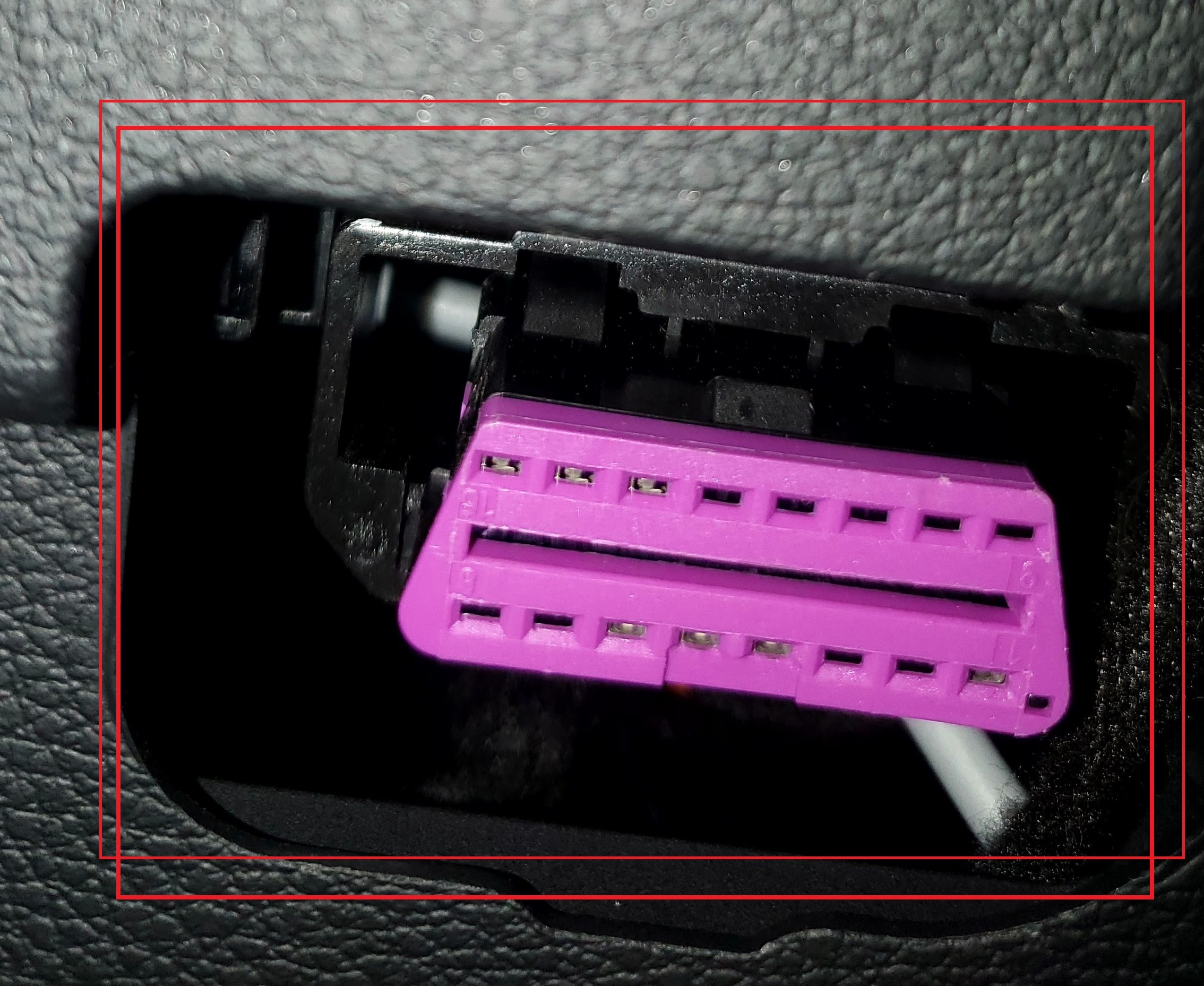 Comment trouver la prise OBD2 sur une Audi A3 sportback