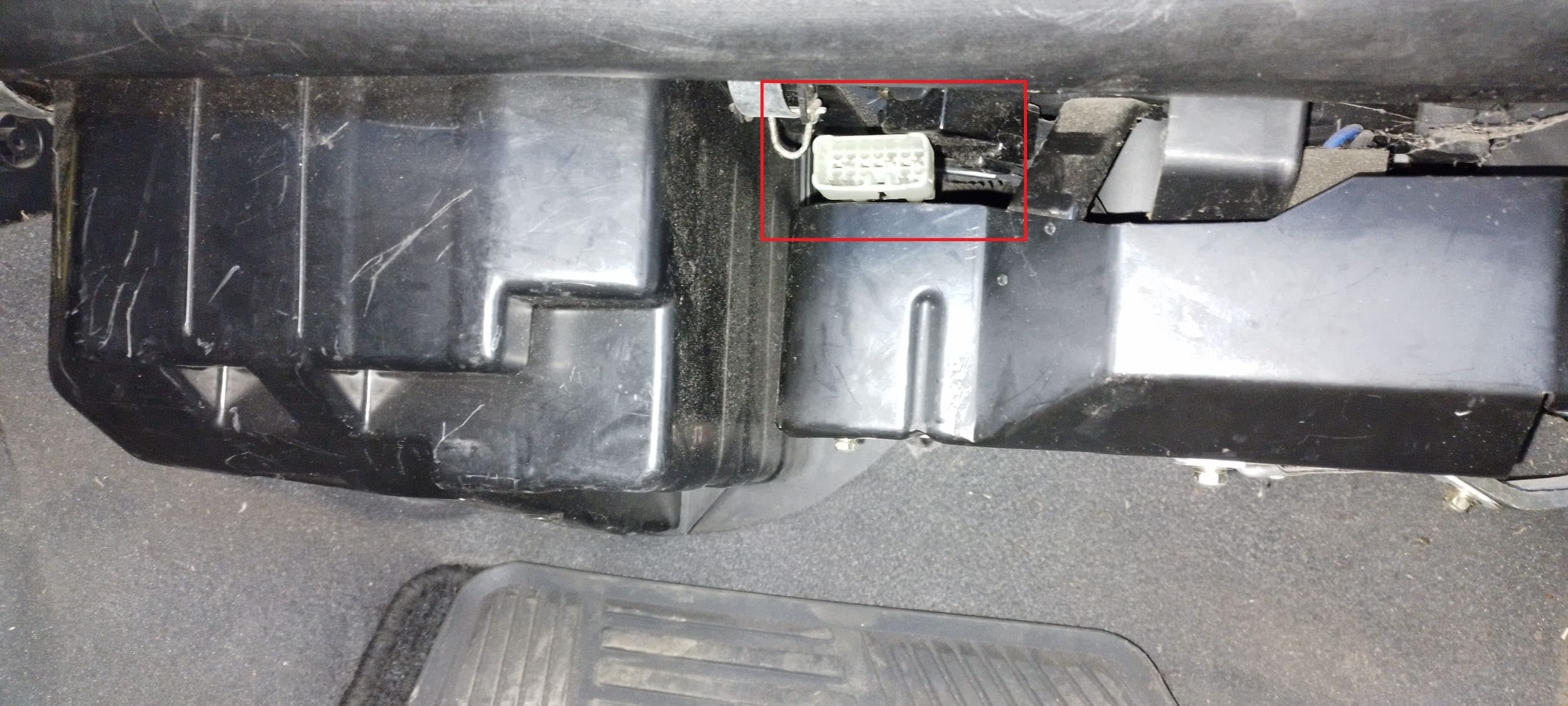Comment trouver la prise OBD2 sur votre Hyundai Galloper