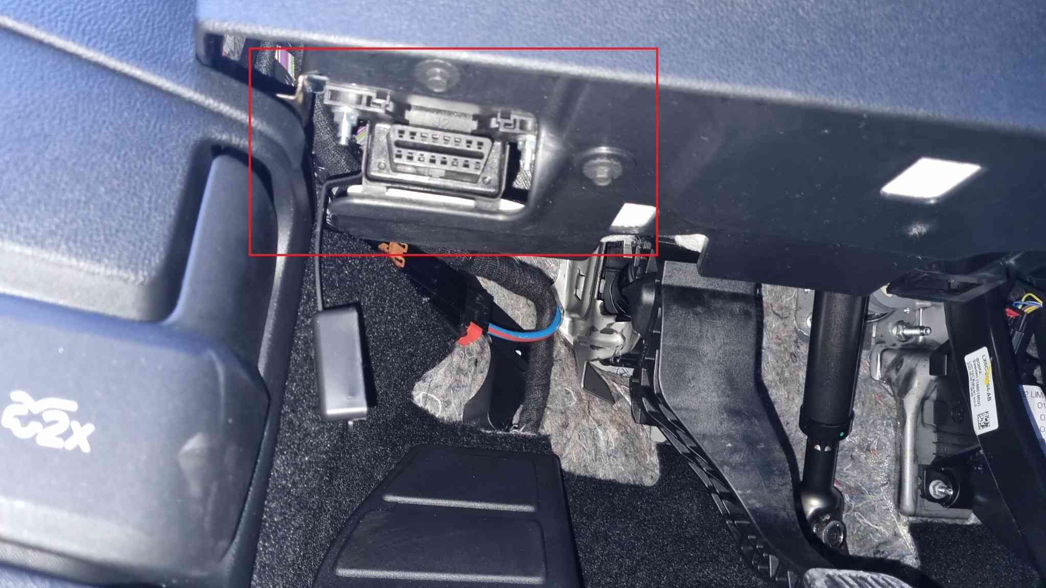 Comment trouver la prise OBD2 sur votre Ford Focus 2024