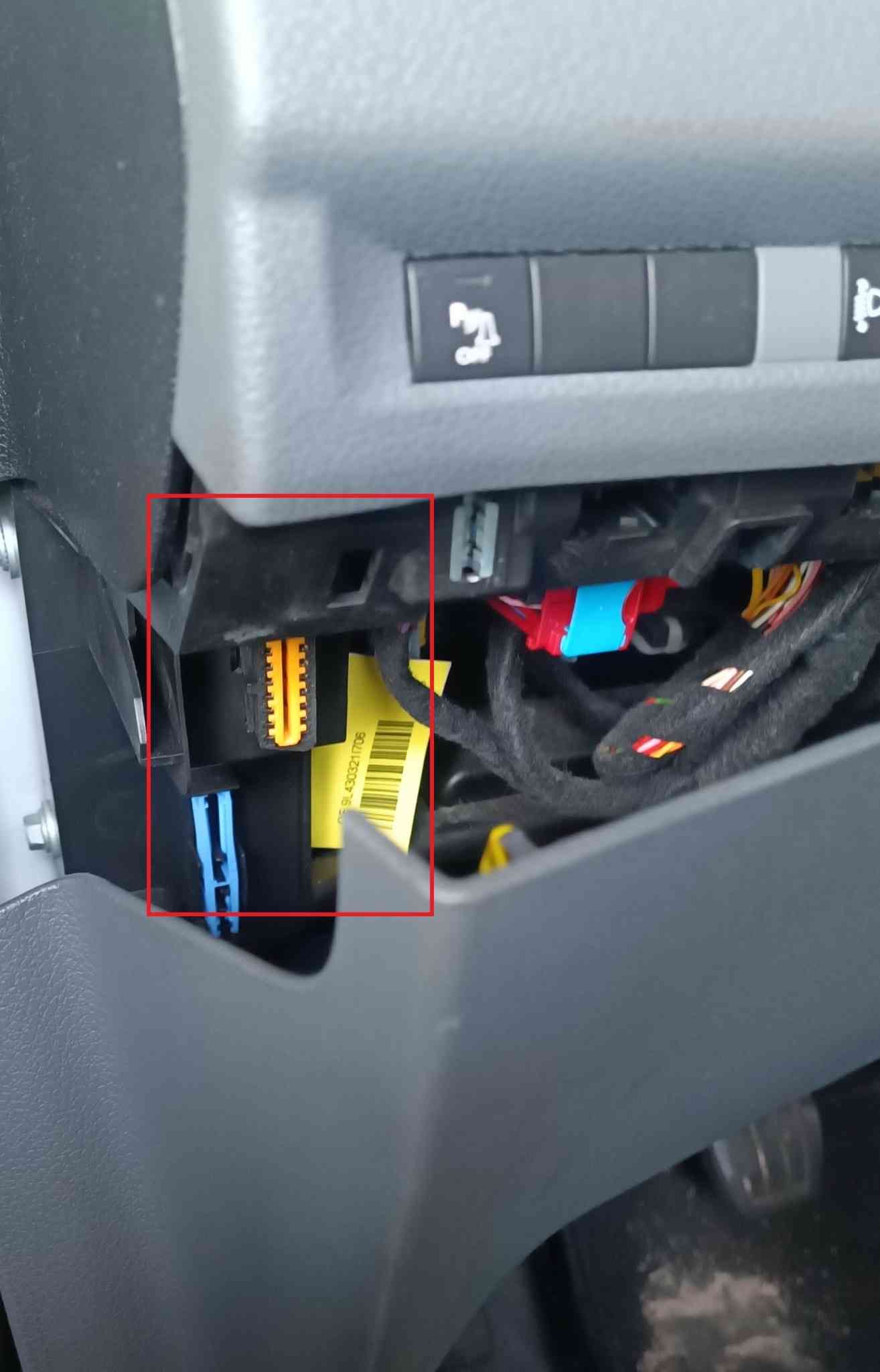 Comment trouver la prise OBD2 sur votre Citroën Jumpy