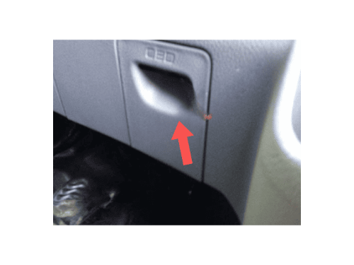 Où est la prise diagnostic sur Ford Transit Custom RHD 1