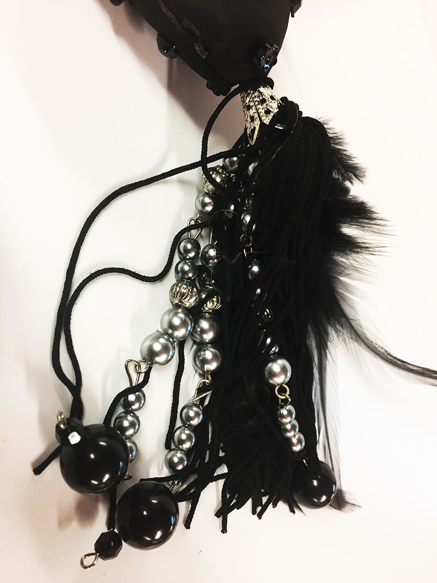 Décor coeur noir avec pampilles - Décoration de table - Netbootic.com