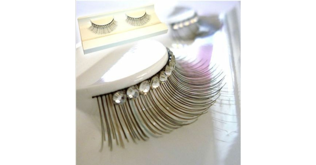 Faux Cils Avec Strass Kryolan - Maquillage Professionnel Kryolan ...